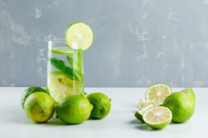 Benefits of Lime Water in the Morning - Pros & Cons Reviews
