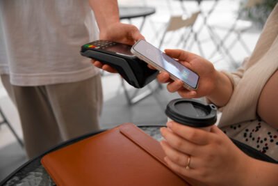 Cashless Payment: Advantages, Disadvantages - Pros & Cons Reviews